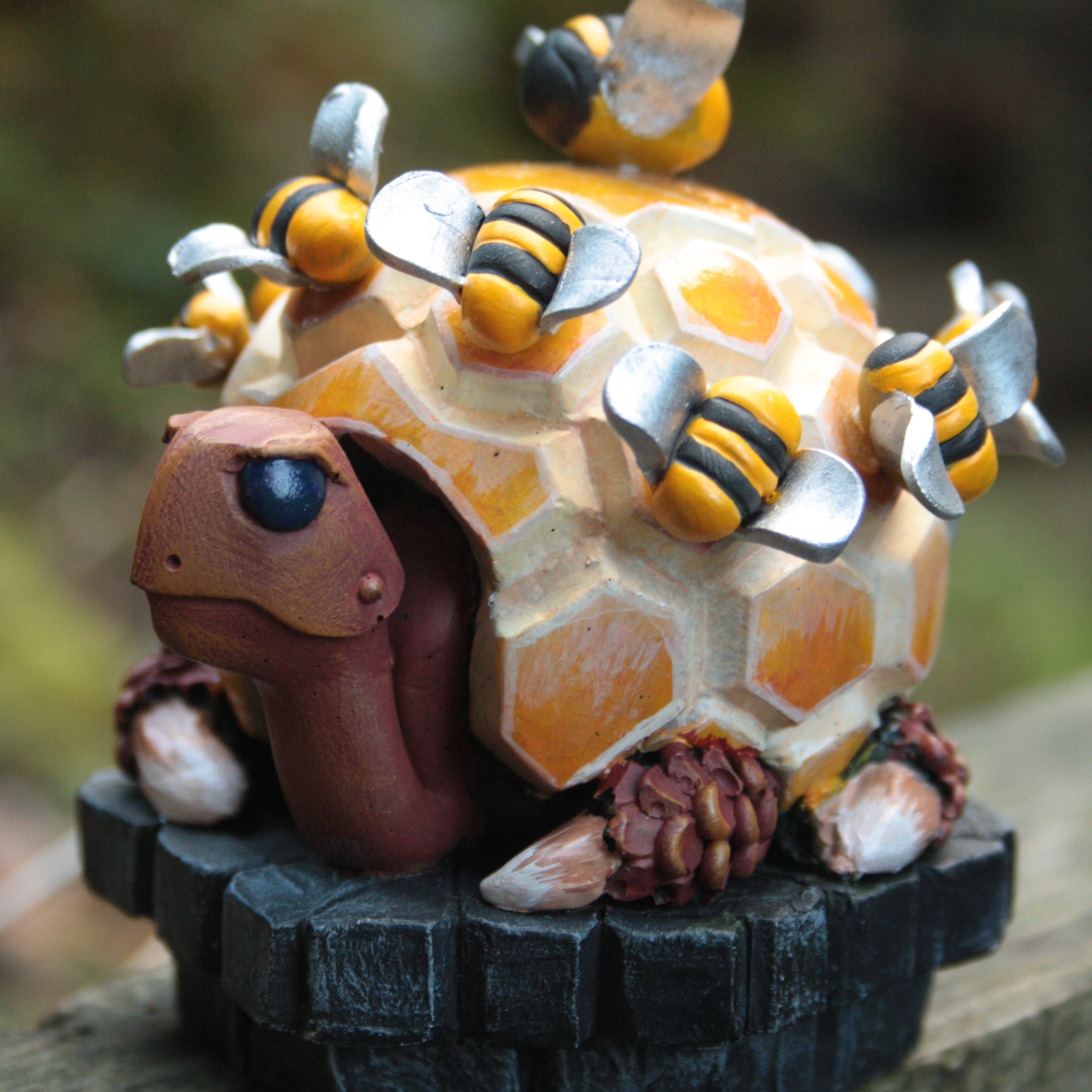 The latest from The Bee Team! | Clutter Magazine