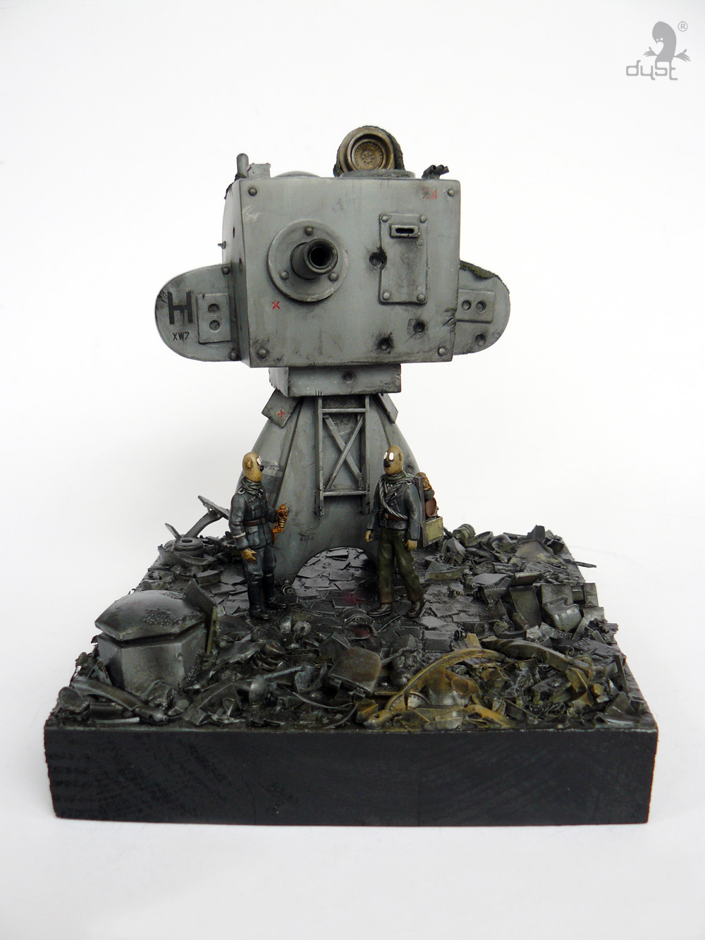 "Teddy Tank HXW7" | Clutter Magazine